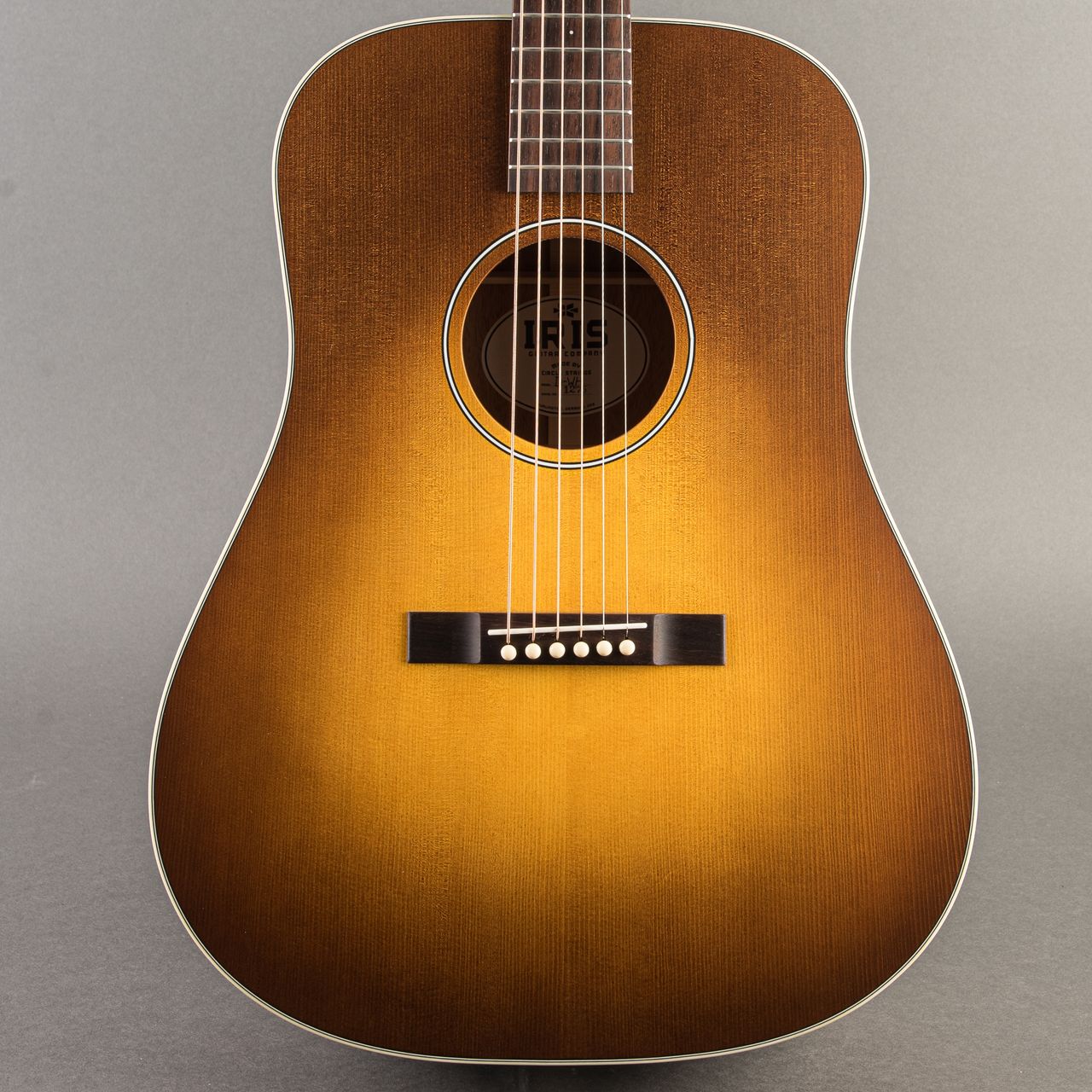 Carter Vintage - Iris D-WH 2025, Sunburst | Carter Vintage Guitar