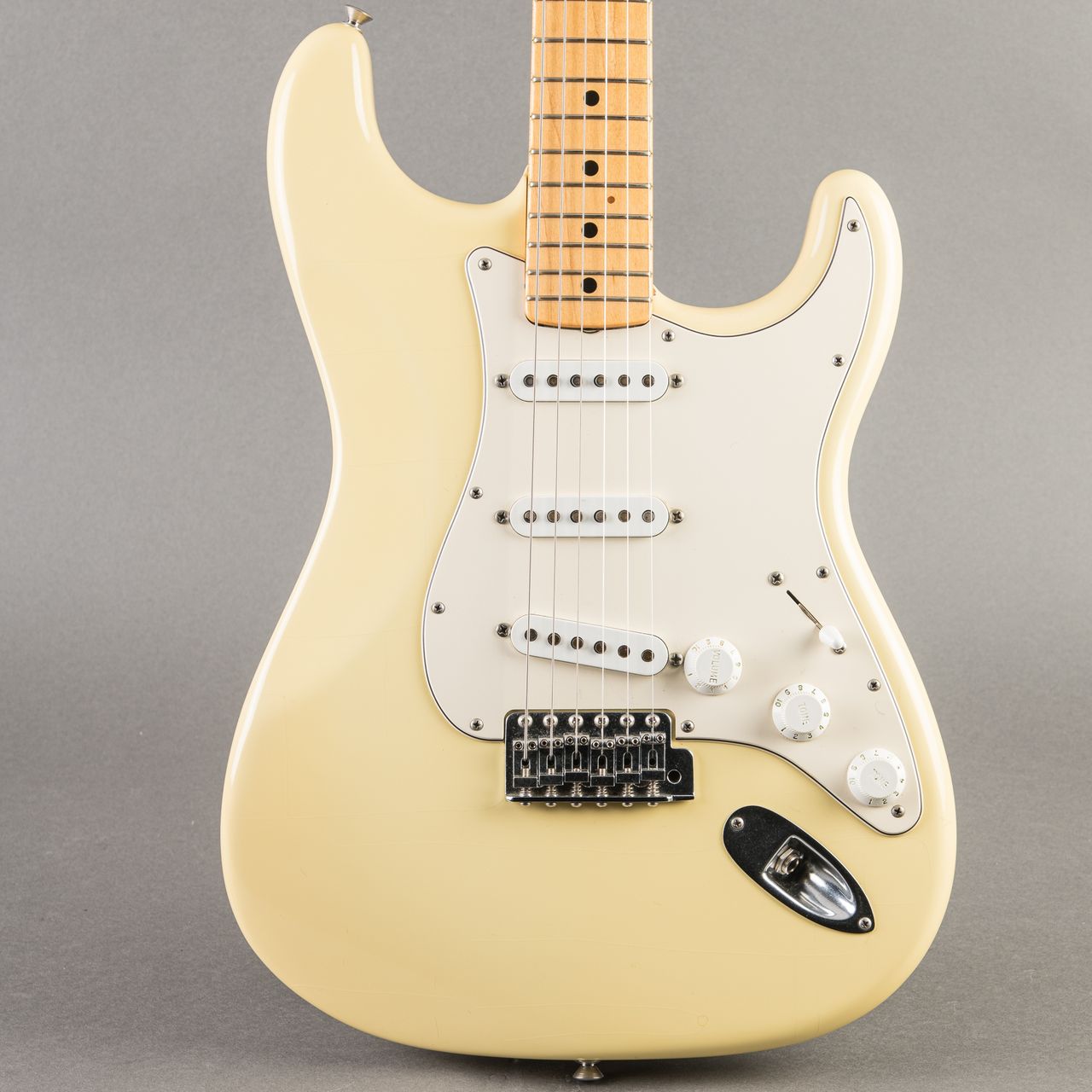 Carter Vintage - Fender Masterbuilt Dennis Galuszka Reverse ...