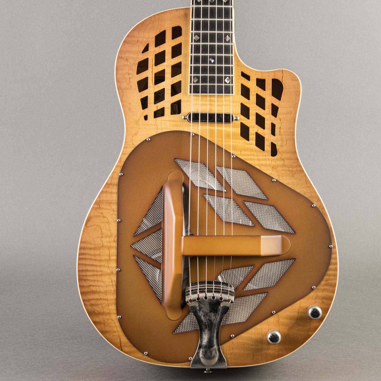 Carter Vintage - National M1 cutaway 2025, Natural Maple | Carter Vintage Guitar