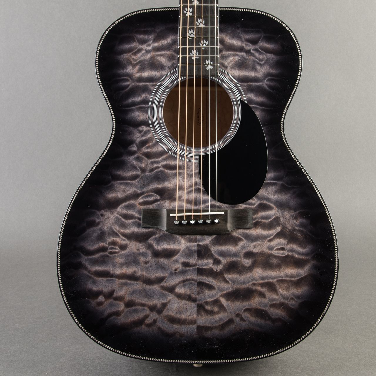 Carter Vintage - Martin OM Wolf 2024, Cobra Burst | Carter Vintage Guitar