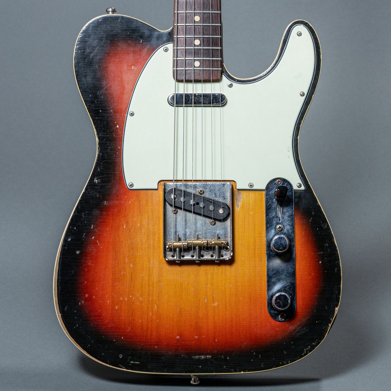 Norman's Rare Guitars - Fender Custom Telecaster 1964, Sunburst ...
